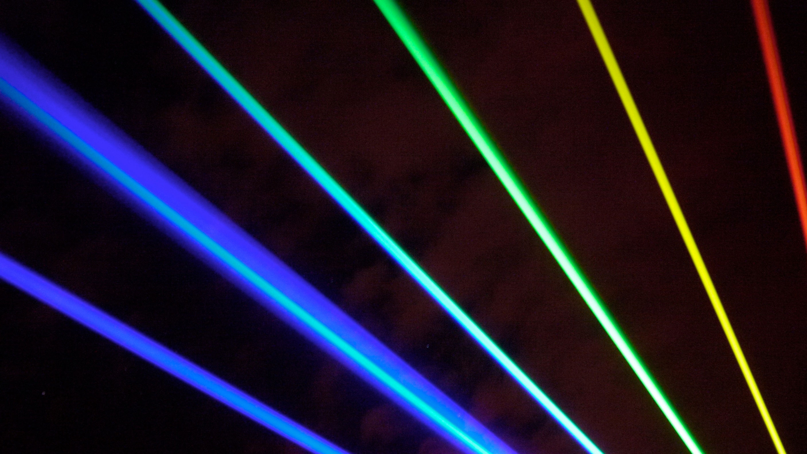 Giant-lasers-1-videoaspect | NUSTEM