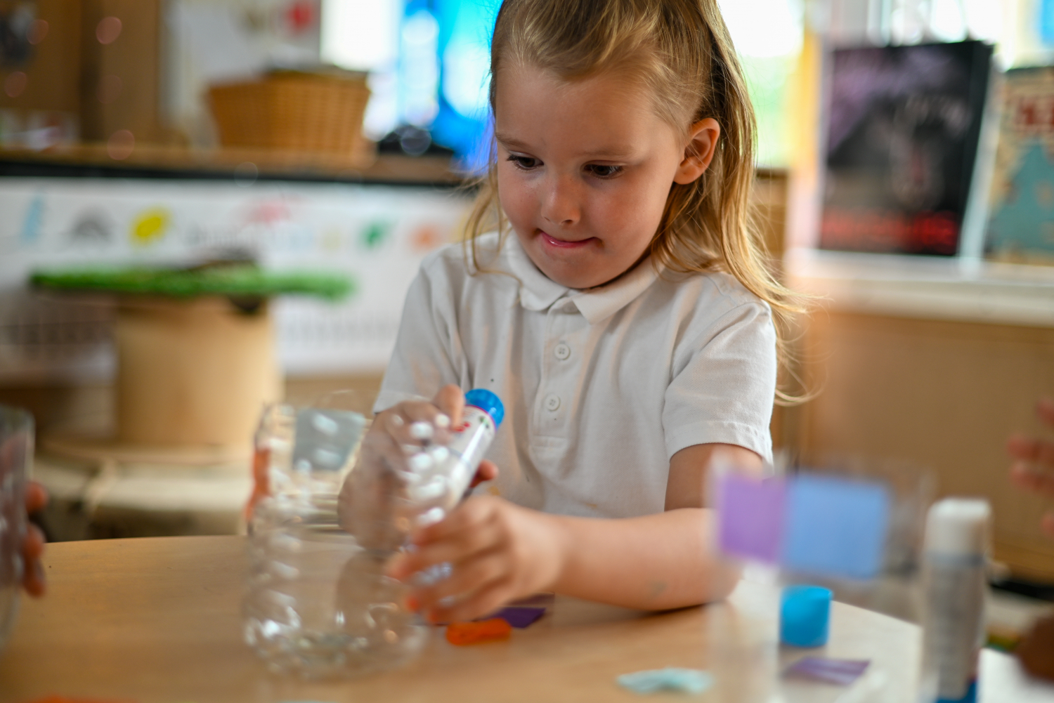 Making lanterns adult led activity - NUSTEM