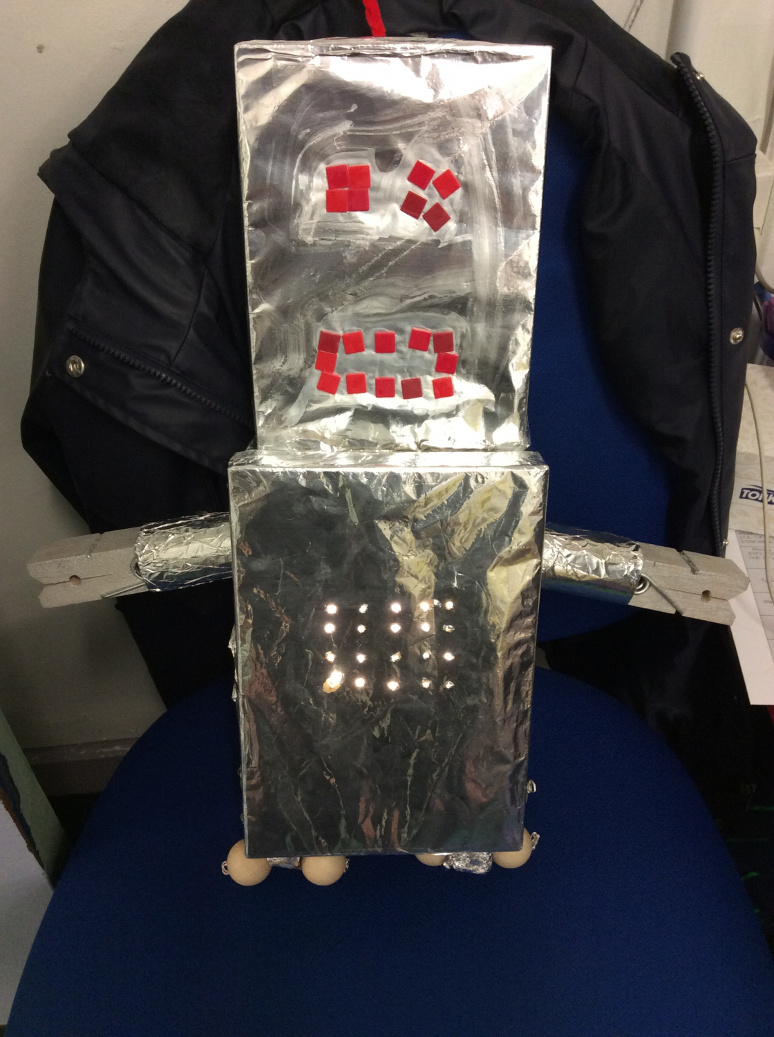 Junk model robot provocation - NUSTEM