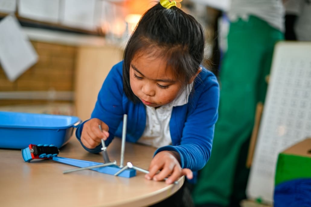 Magnet art provocation - NUSTEM