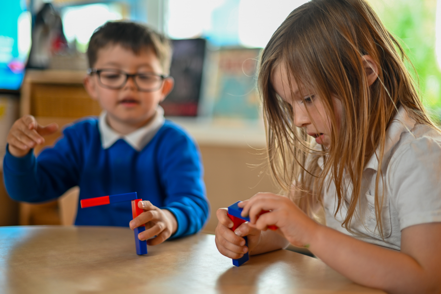 Pulls and pushes adult led activity - NUSTEM