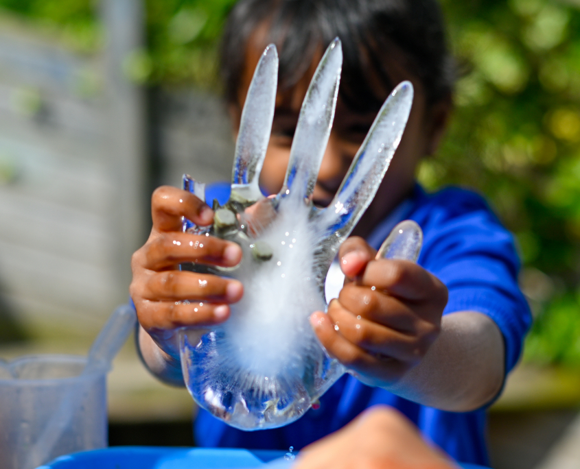 Play, Be, C: STEM in Early Years - NUSTEM